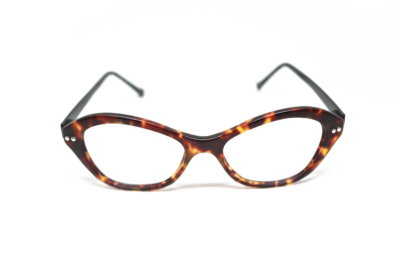 iGreen Eyewear | Designer Eyeglasses | Village Eyecare